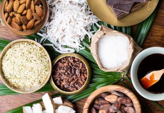 Boost Collagen with Plant-Based Protein Bars | Glow Beauty Fuel